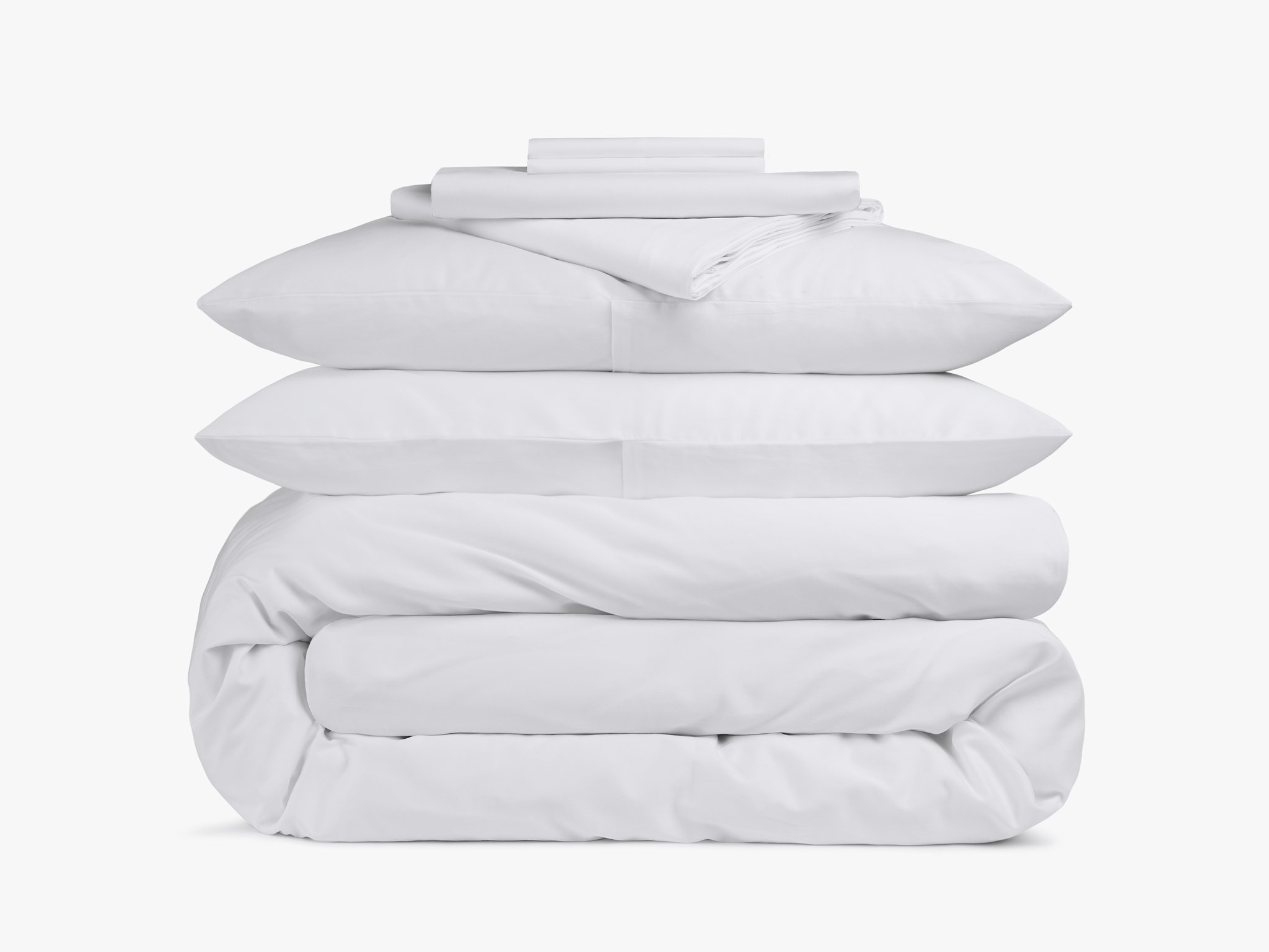 Get Inspired: Minimalistic Bedroom with Rattan Accessories - Chirpyest