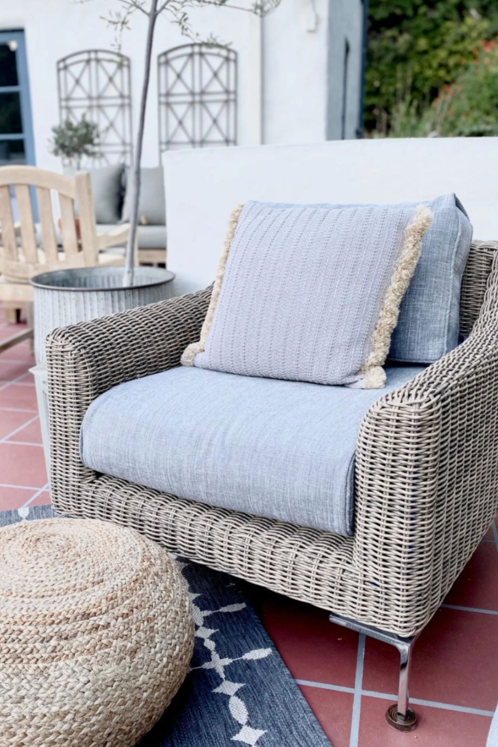 Get Inspired: How to Decorate Your Patio with Outer for Spring - Chirpyest