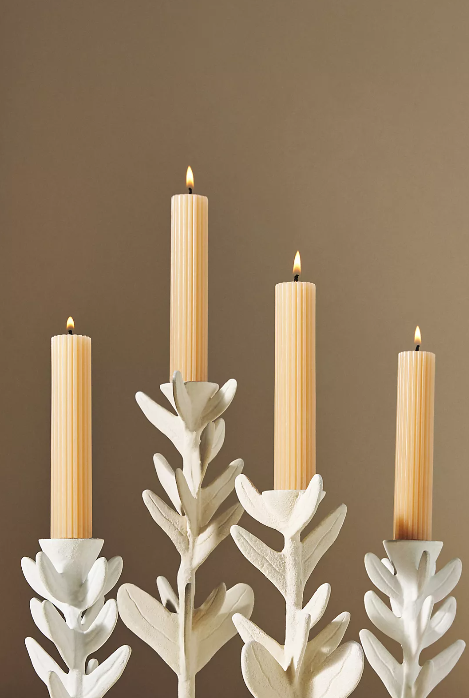 A Beginner's Guide on How to Style A Bar Cart - Chirpyest